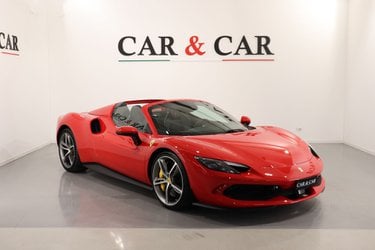 Auto usate Ferrari ibride a Milano in vendita presso Car & Car S.R.L.