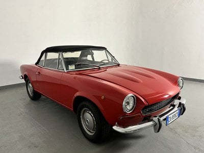 Auto d'Epoca Cremona FIAT 124 Spider (epoca) Benzina 1600 America - Carulli